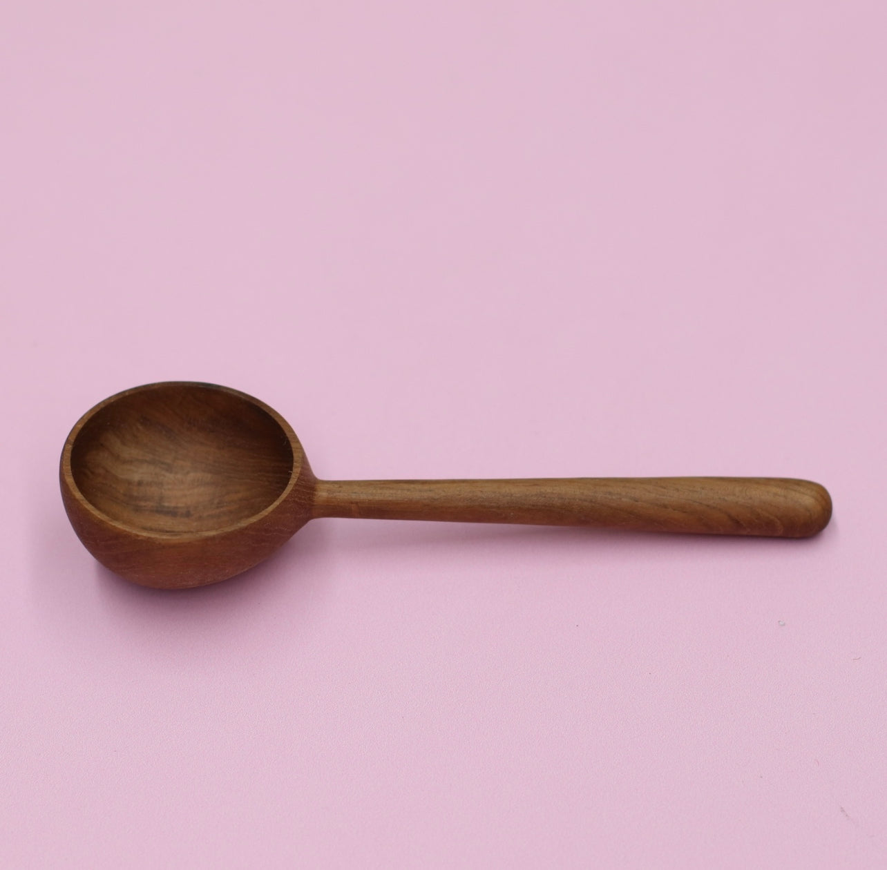Teak full moon scoop - round bottom – Juni Moon